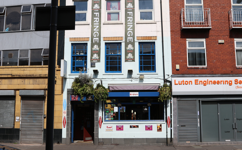 Bar Fringe - Creative Tourist