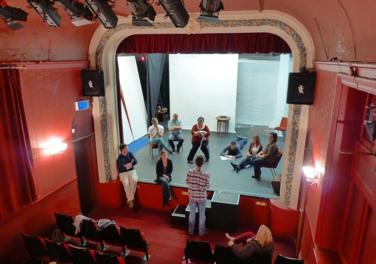 Theatres in Sheffield - Sheffield Attractions - Creative Tourist